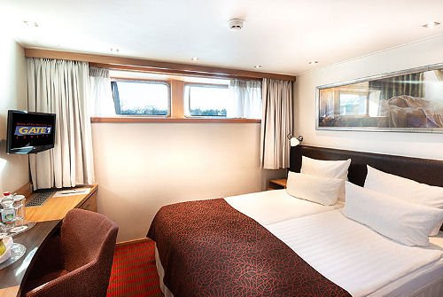 MS Monarch Governess